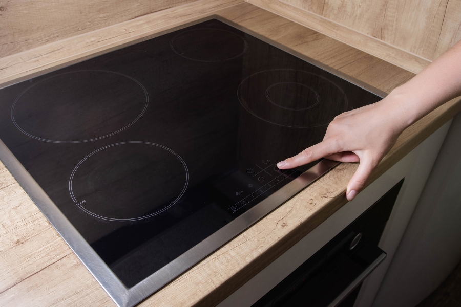 ¿Qué es mejor Vitrocerámica o Inducción? • MejorHogar